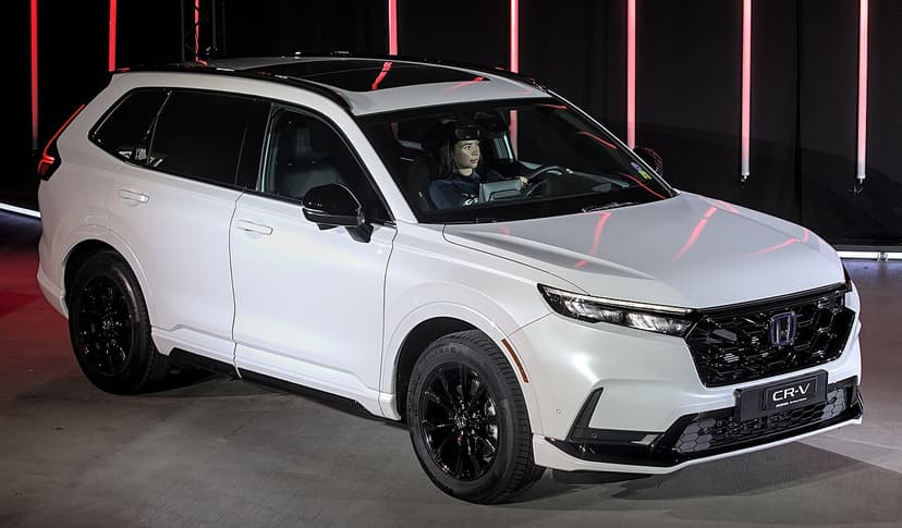 Toyota RAV4 Boot Space: 580L — Will It Fit? | BootSized